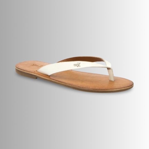 Frye | Shoes | Frye Ally Leather Logo Flip Flop Thong Sandal Stud ...
